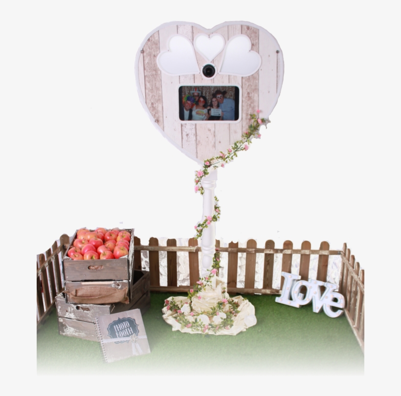 Photo Heart Booth Png - Free Transparent PNG Download - PNGkey