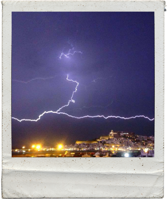 Download William Mckenzie - Lightning PNG Image with No Background ...