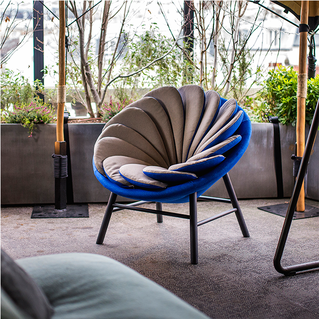 Quetzal Hotel Terrass Paris 07 - Fauteuil Design Fleur - Free ...