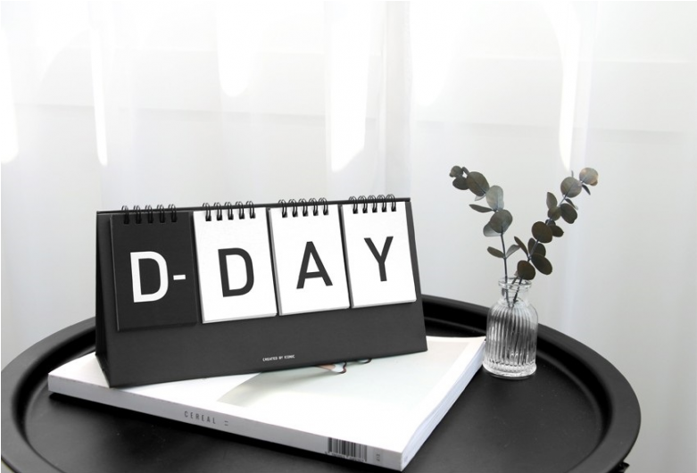 Download Iconic D-day Calendar - Calendar PNG Image with No Background ...